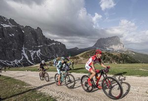 The countdown for the BMW HERO Südtirol Dolomites 2021 has begun - BIKE ...